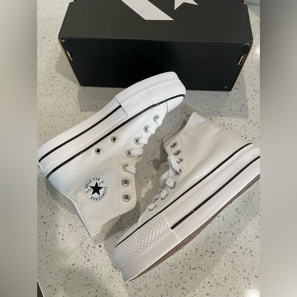 Converse | Shoes | Converse Chuck Taylor All Star Lift Platform Canvas ...